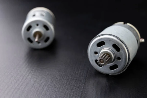 Export of Static Converters in Hong Kong Decreases by 8% to $304M in October 2023