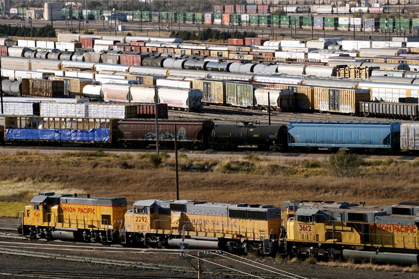 Union Pacific Shares Surge Following Promising Earnings Report